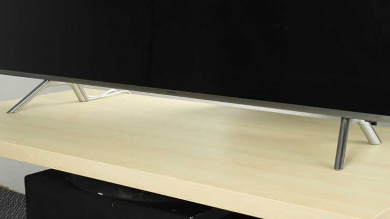 Samsung MU8000 Review (4K Premium UHD TV) – Home Media Entertainment